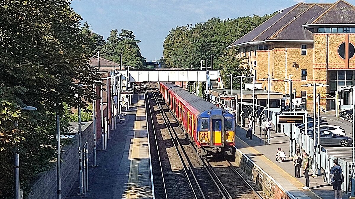 Wimbledon MP Gets Answers on SWR’s £1bn Trains Stuck in Storage - Paul ...